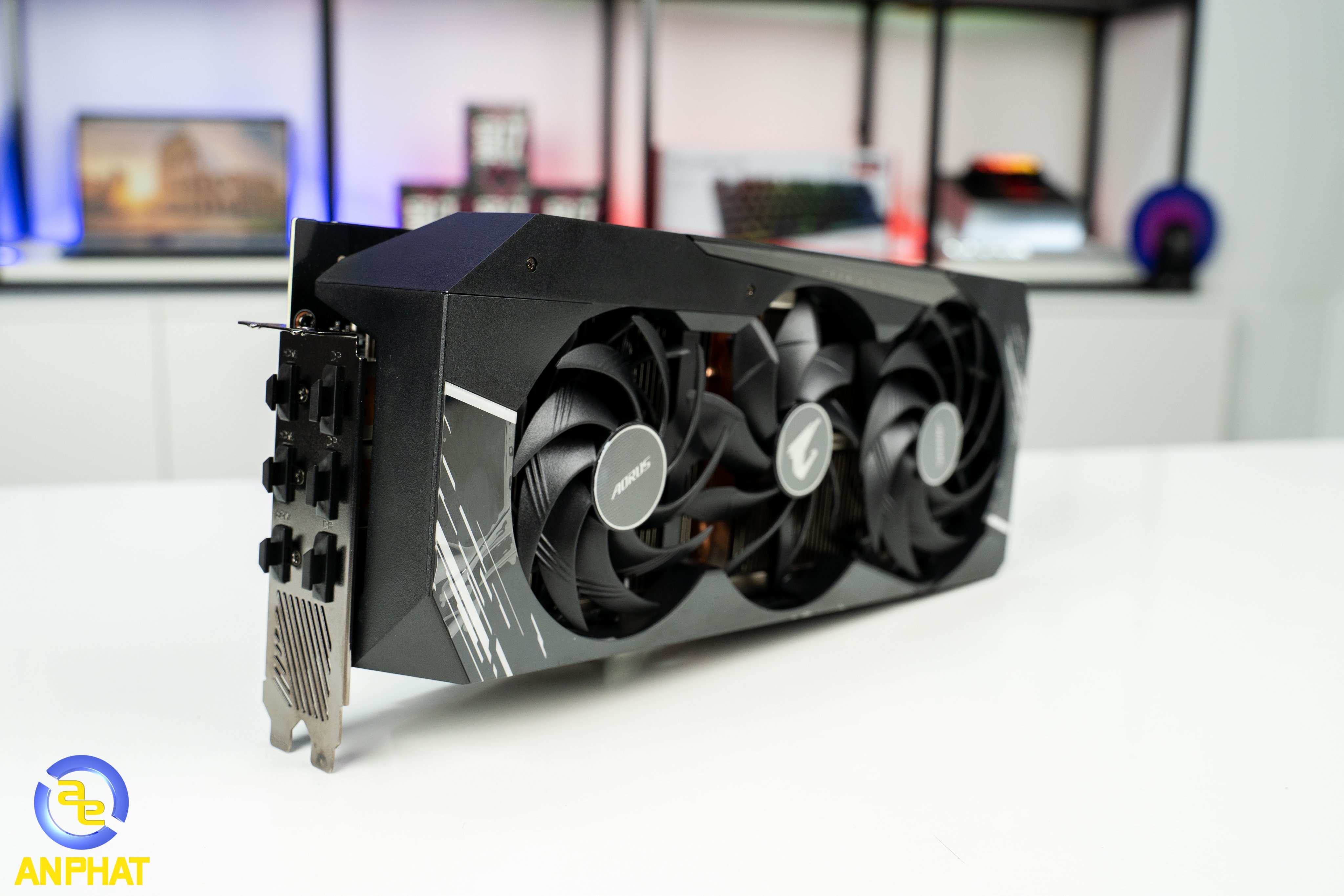 Mở hộp VGA GIGABYTE AORUS GeForce RTX 3080 MASTER 10G.